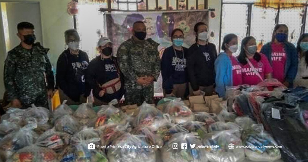 Gift-giving activity, kinasa ng 3rd Marine Brigade at MBLT-4