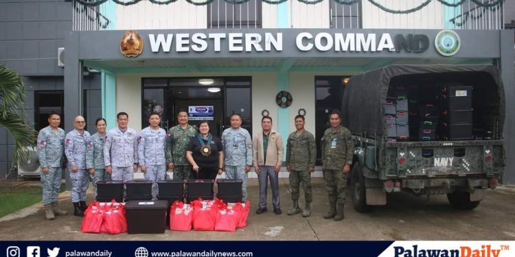 UP Diliman ROTC and UPCAO deliver care packages to WPS frontliners